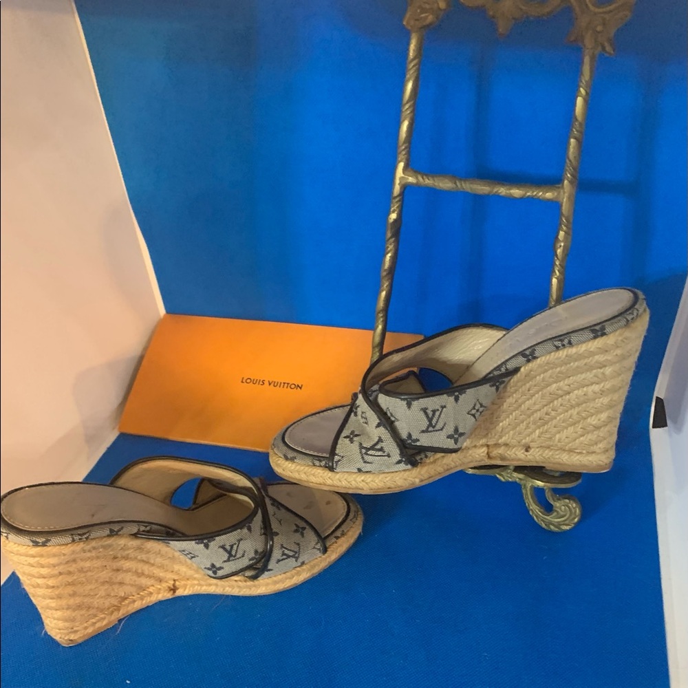 Louis Vuitton Mini Monogram Espadrille Wedges Lv Toe … - Gem